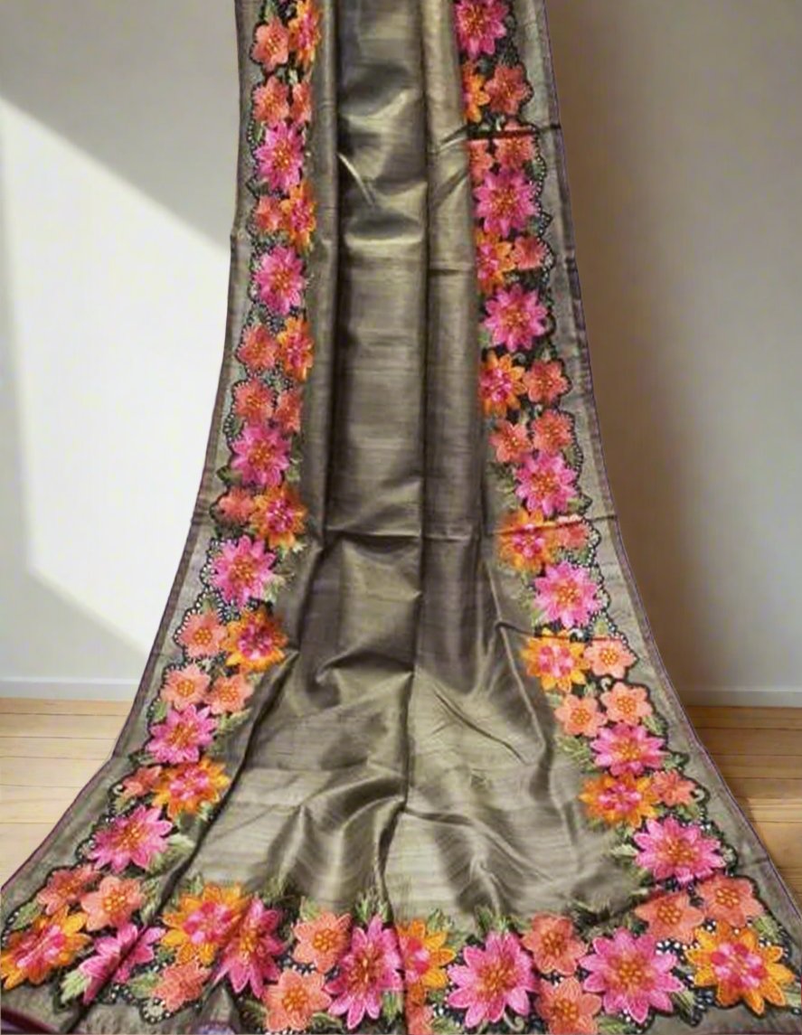 Cutwork Saree – Peepal Clothing